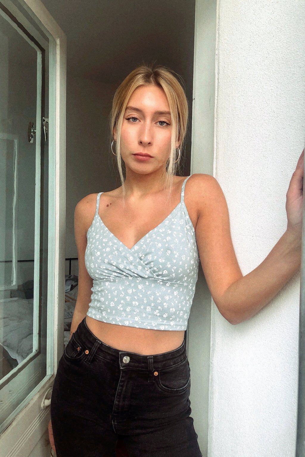 RAYE TOP – WILD AS A WALLFLOWER